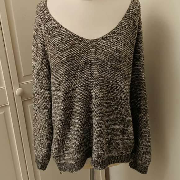 Susina | Sweaters | Susina Knit Sweater Medium Keyhole Open Back | Poshmark